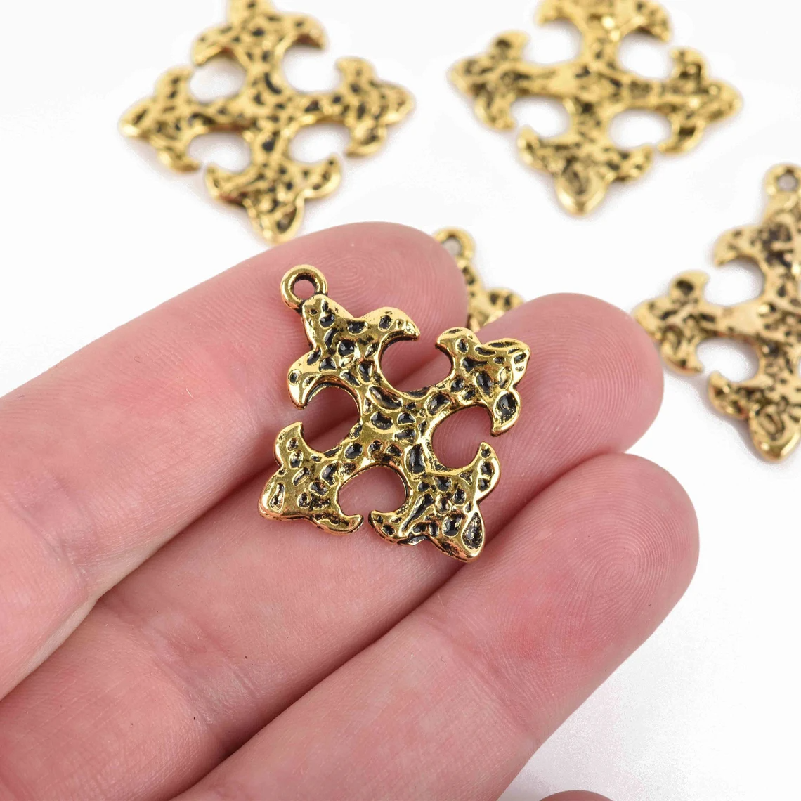 5 Gold Ox Cross Fleury Relic Charms, Fleur de Lis Cross, Hammered Plat