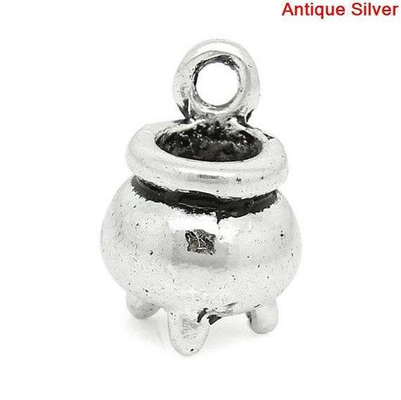 6 Small Antique Silver WITCH CAULDRON Charm Pendants chs1288